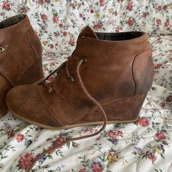 Shoes | Vintage Leather Cottagecore Healed Boots | Poshmark